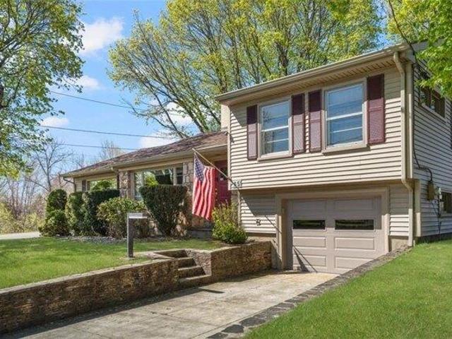 3 bedroom, Cranston RI 02920 103127598