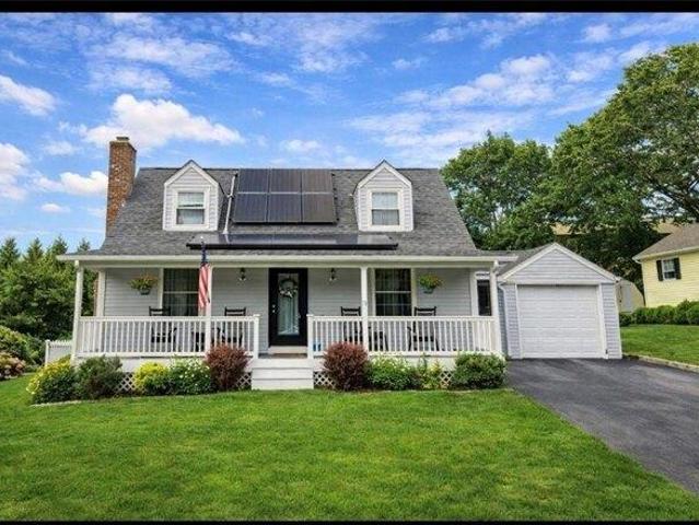 3 bedroom, Cranston RI 02920 LS101660400