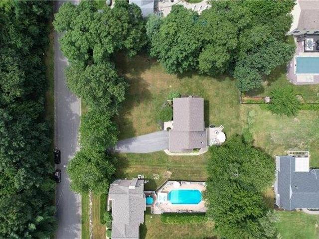 3 bedroom, Cranston RI 02921 105192865