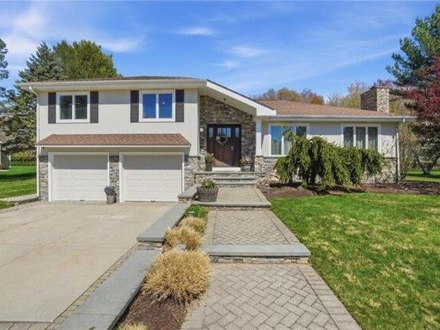 3 bedroom, Cranston RI 02921 102061881