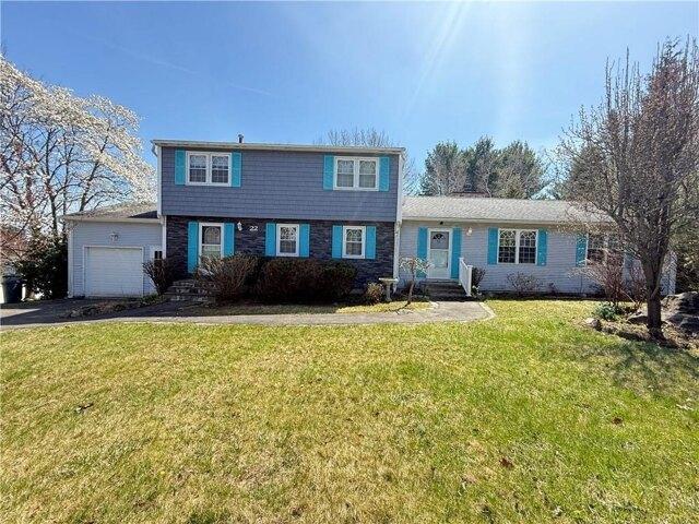 3 bedroom, Cranston RI 02921 102726503