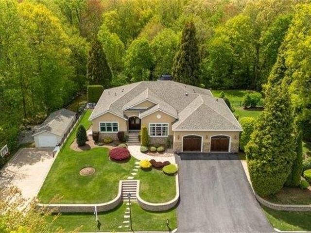 3 bedroom, Cranston RI 02921 103034421