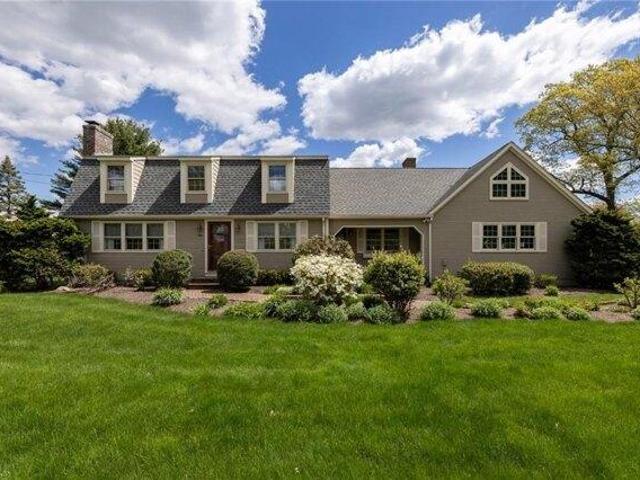 3 bedroom, Cranston RI 02921 103099587