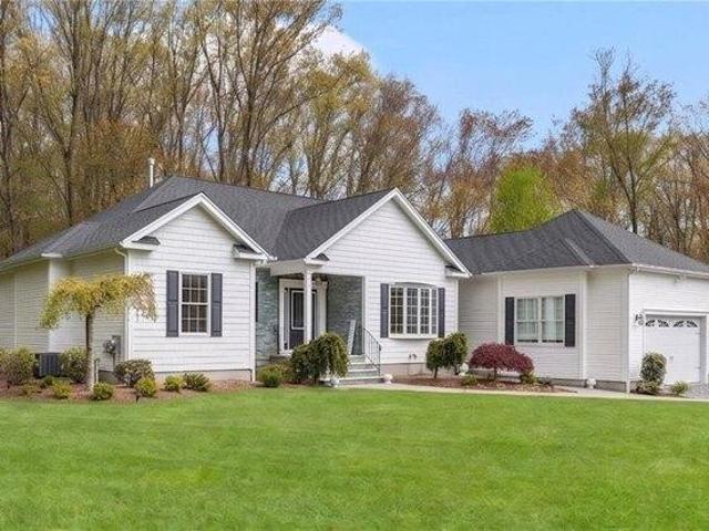 3 bedroom, Cranston RI 02921 103220777