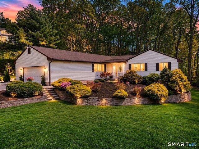 3 bedroom, Cromwell CT 06416 104810566