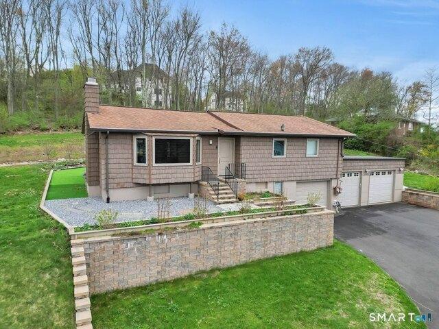 3 bedroom, Cromwell CT 06416 102729022
