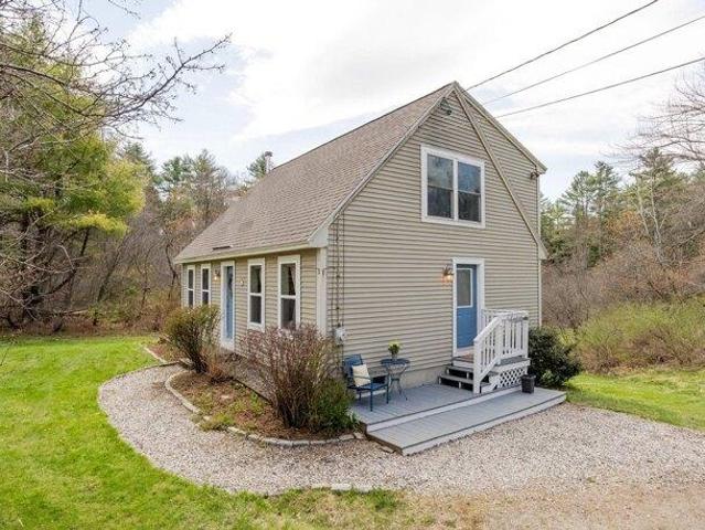 3 bedroom, Cumberland ME 04021 LS102777819