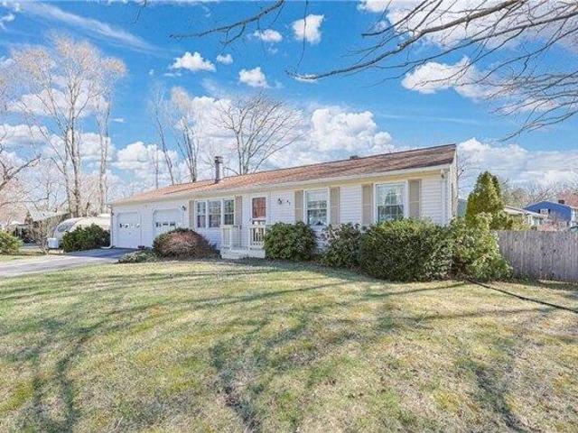 3 bedroom, Cumberland RI 02864 101857004