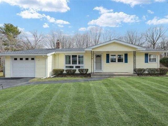 3 bedroom, Cumberland RI 02864 101999260