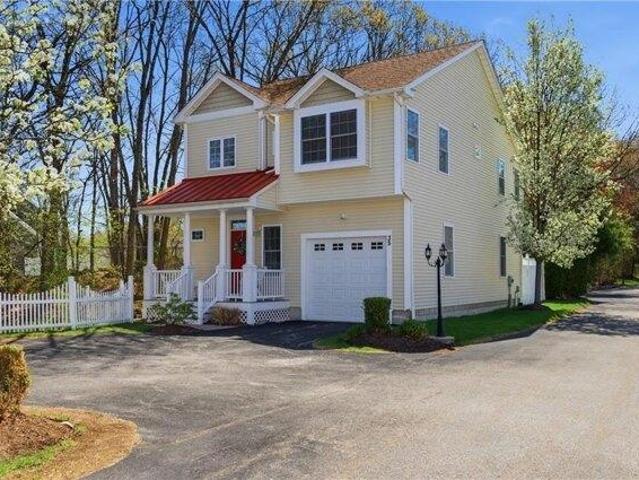 3 bedroom, Cumberland RI 02864 102775659