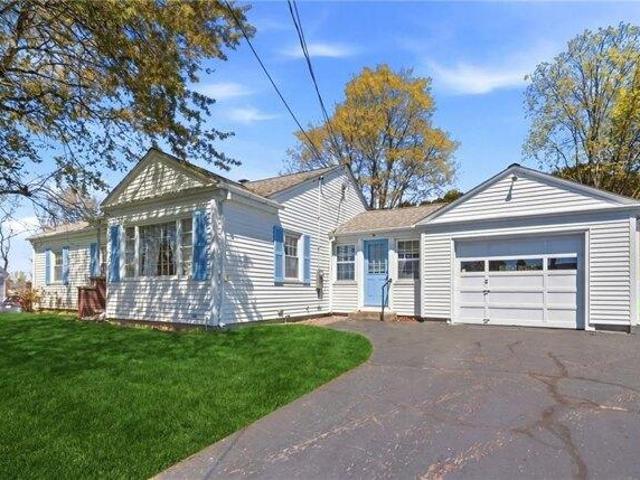 3 bedroom, Cumberland RI 02864 102029771
