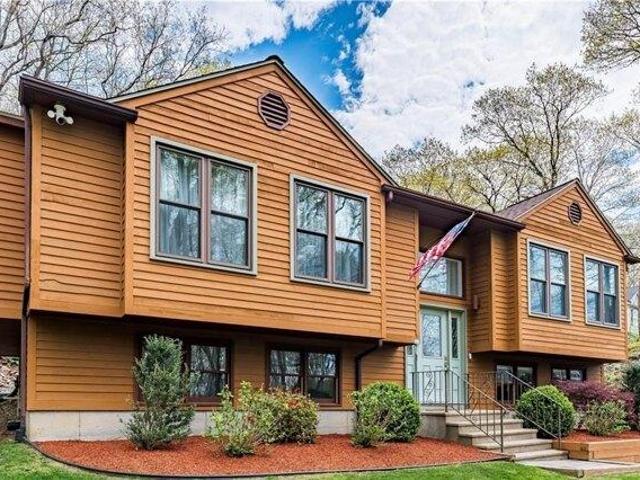 3 bedroom, Cumberland RI 02864 103662838