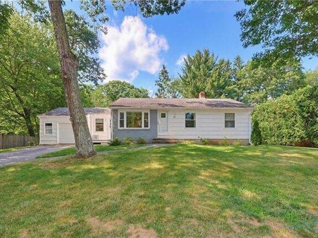3 bedroom, Cumberland RI 02864 104849817