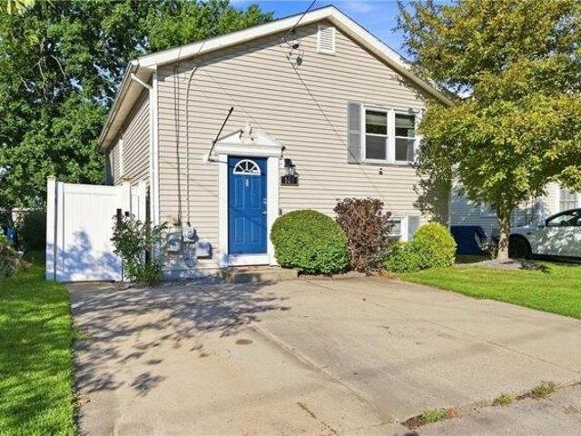 3 bedroom, Cumberland RI 02864 105095716