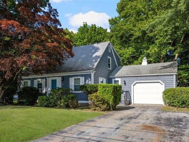 3 bedroom, Cumberland RI 02864 105115721