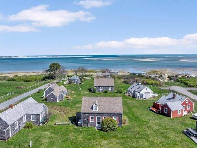 3 bedroom, Cummaquid MA 02630 104296477