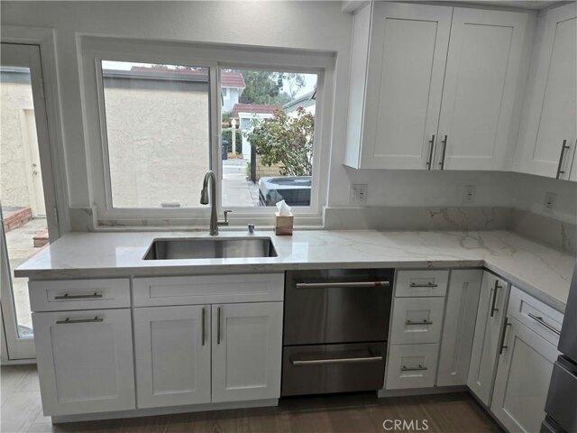 3 bedroom, Cypress CA 90630 88144068