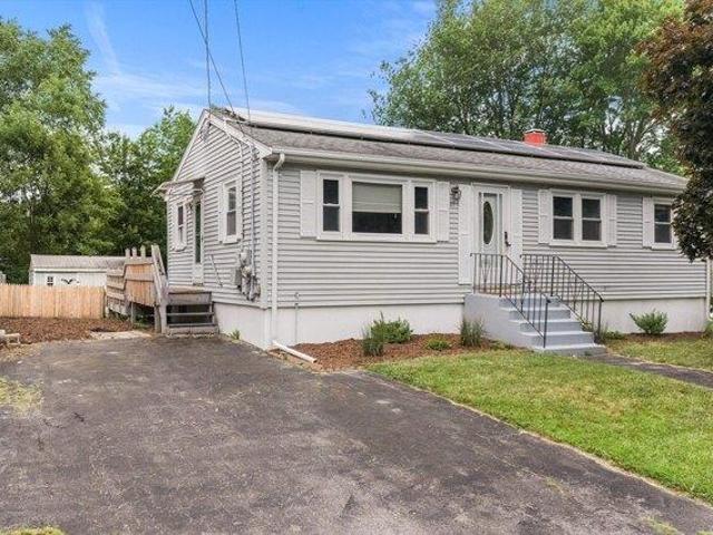 3 bedroom, Amesbury MA 01913 104570549