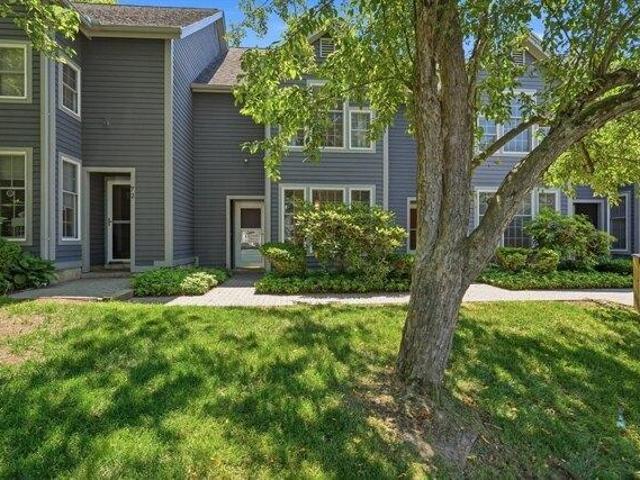 3 bedroom, Amherst MA 01002 104477278