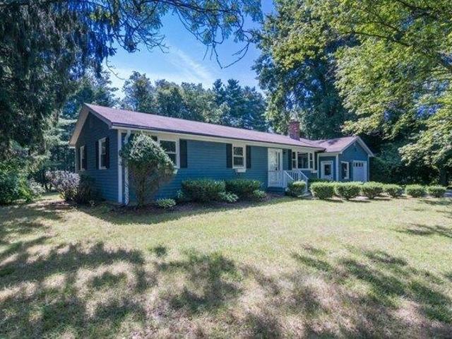 3 bedroom, Amherst MA 01002 105060729