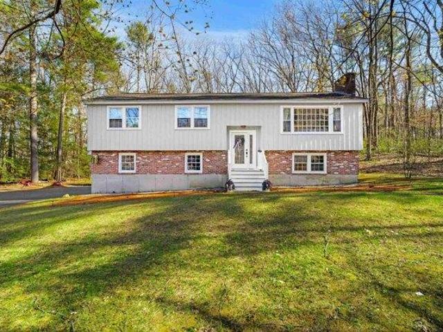 3 bedroom, Amherst NH 03031 101896681