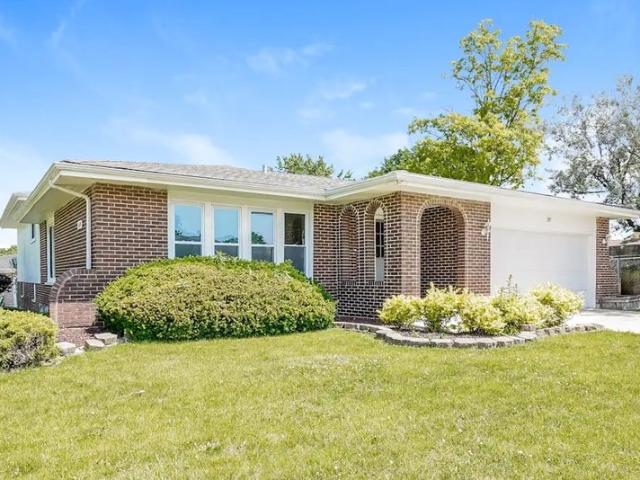 3 BEDROOM AND 2 BATH