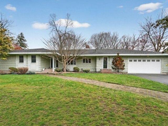 3 bedroom, Andover MA 01810 102346934