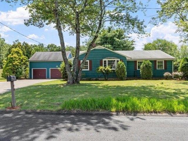3 bedroom, Andover MA 01810 105107172