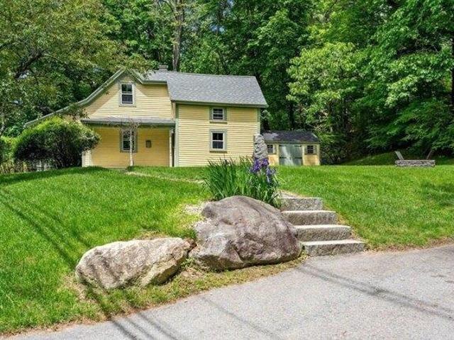 3 bedroom, Andover MA 01810 LS102961171