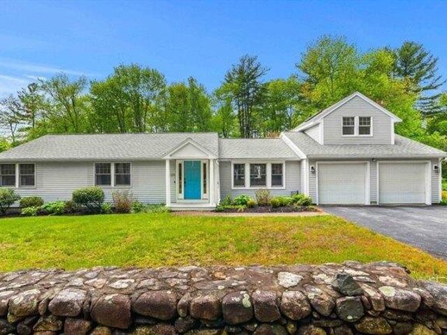 3 bedroom, Andover MA 01810 LS103097383