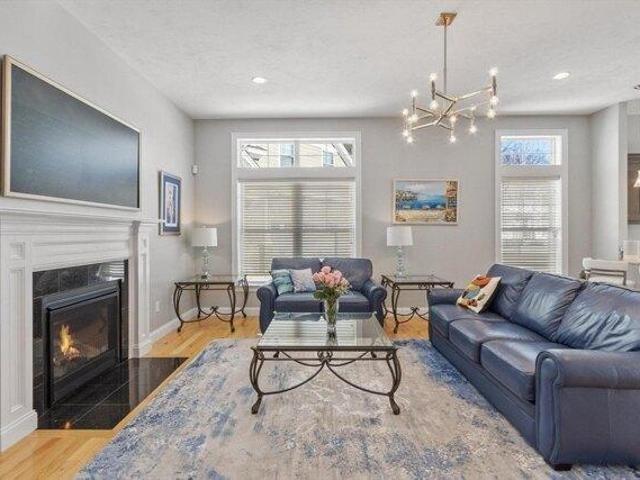 3 bedroom, Andover MA 01810 LS103126100