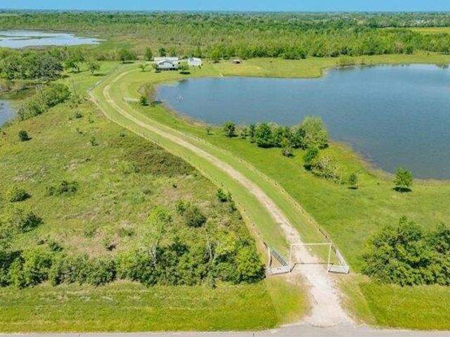 3 bedroom, Angleton TX 77515 89708611