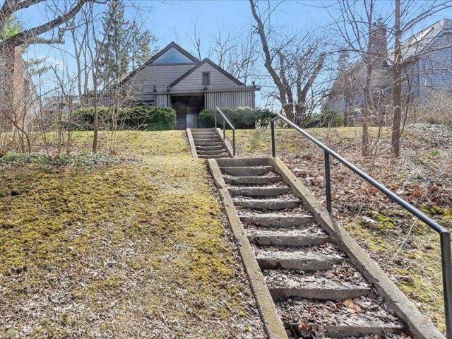 3 bedroom, Ann Arbor MI 48103 100973147