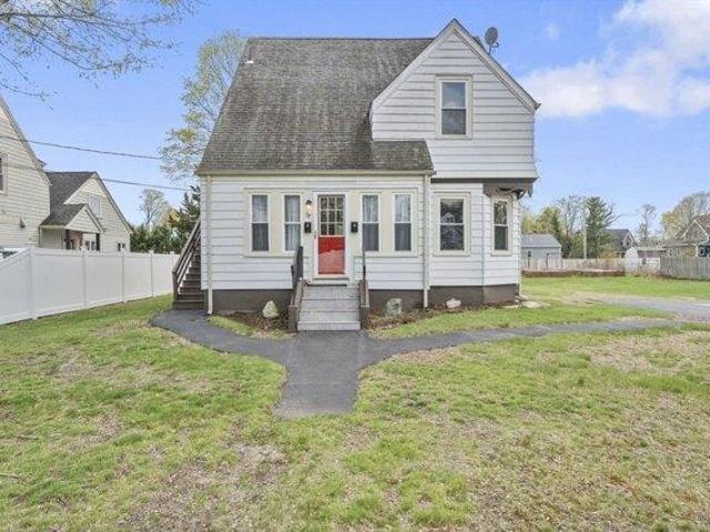 3 bedroom, Abington MA 02351 105060167