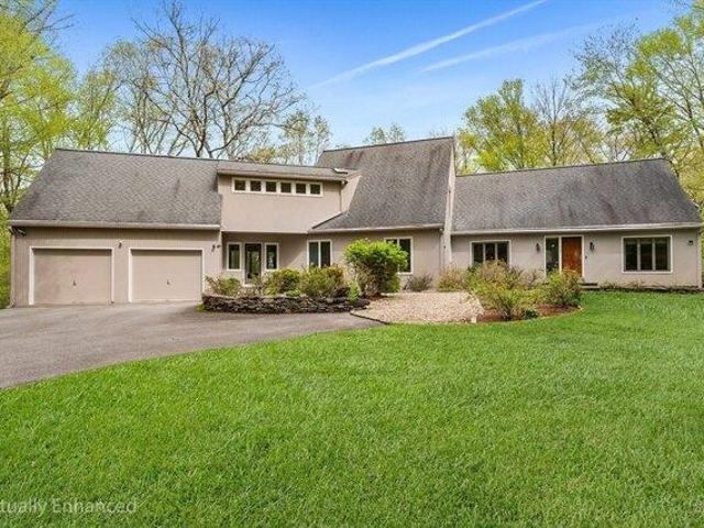 3 bedroom, Acton MA 01720 102723668