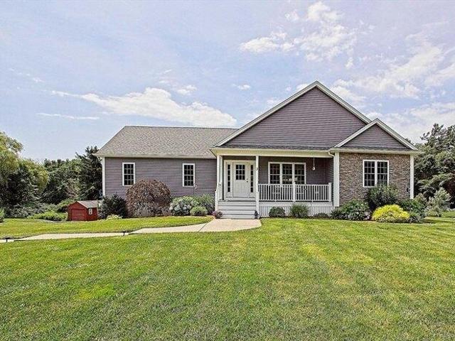 3 bedroom, Acushnet MA 02743 105079869