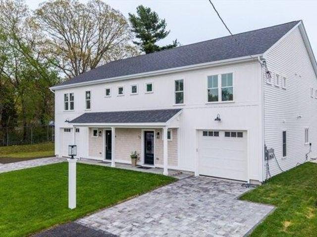 3 bedroom, Acushnet MA 02743 105080218