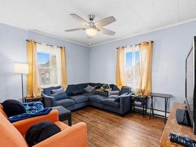3 bedroom, Acushnet MA 02743 105080502