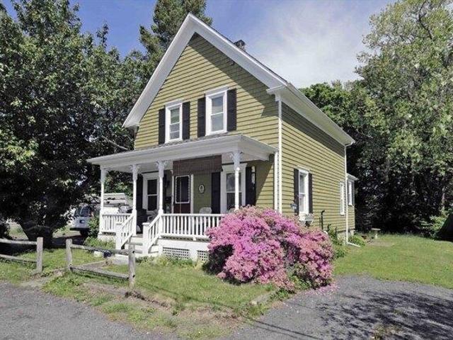 3 bedroom, Acushnet MA 02743 105141023