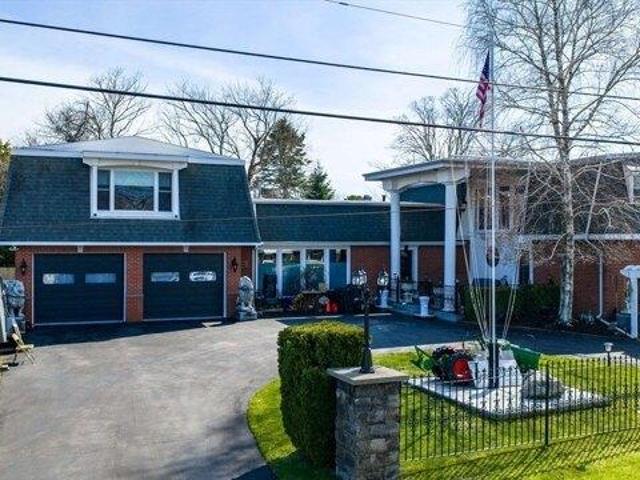 3 bedroom, Acushnet MA 02743 102668864