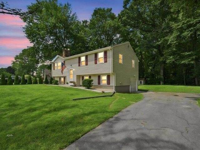 3 bedroom, Agawam MA 01030 105013615