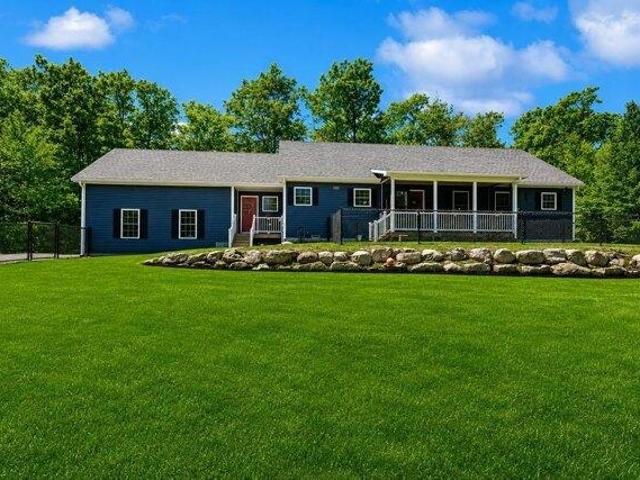3 bedroom, Alton NH 03809 103442390
