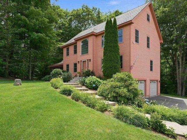 3 bedroom, Alton NH 03810 104831829
