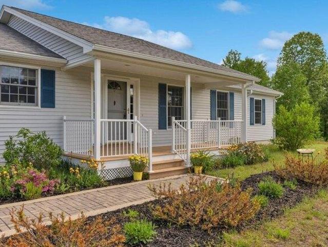 3 bedroom, Alfred ME 04002 104541858