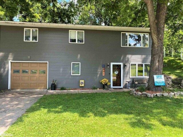 3 bedroom, Algona IA 50511 LS92981145
