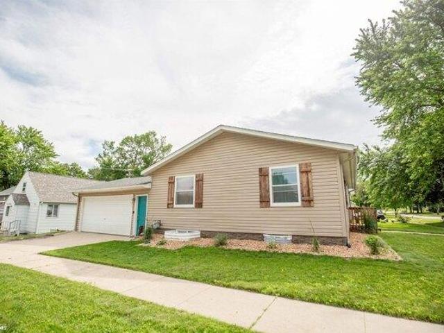 3 bedroom, Algona IA 50511 LS93016820