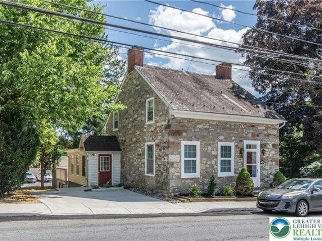 3 bedroom, Allentown PA 18104 103602539
