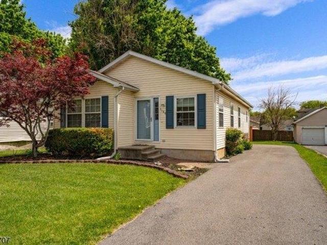 3 bedroom, Alpha NJ 08865 LS102315725