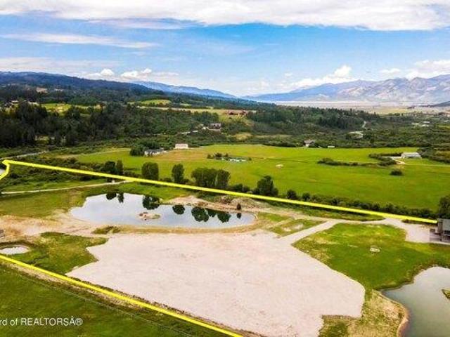 3 bedroom, Alpine WY 83128 LS94903598