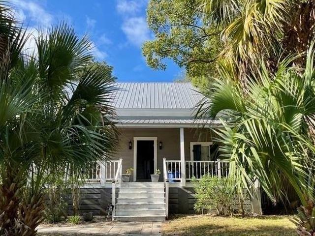 3 bedroom, Apalachicola FL 32320 LS92750468
